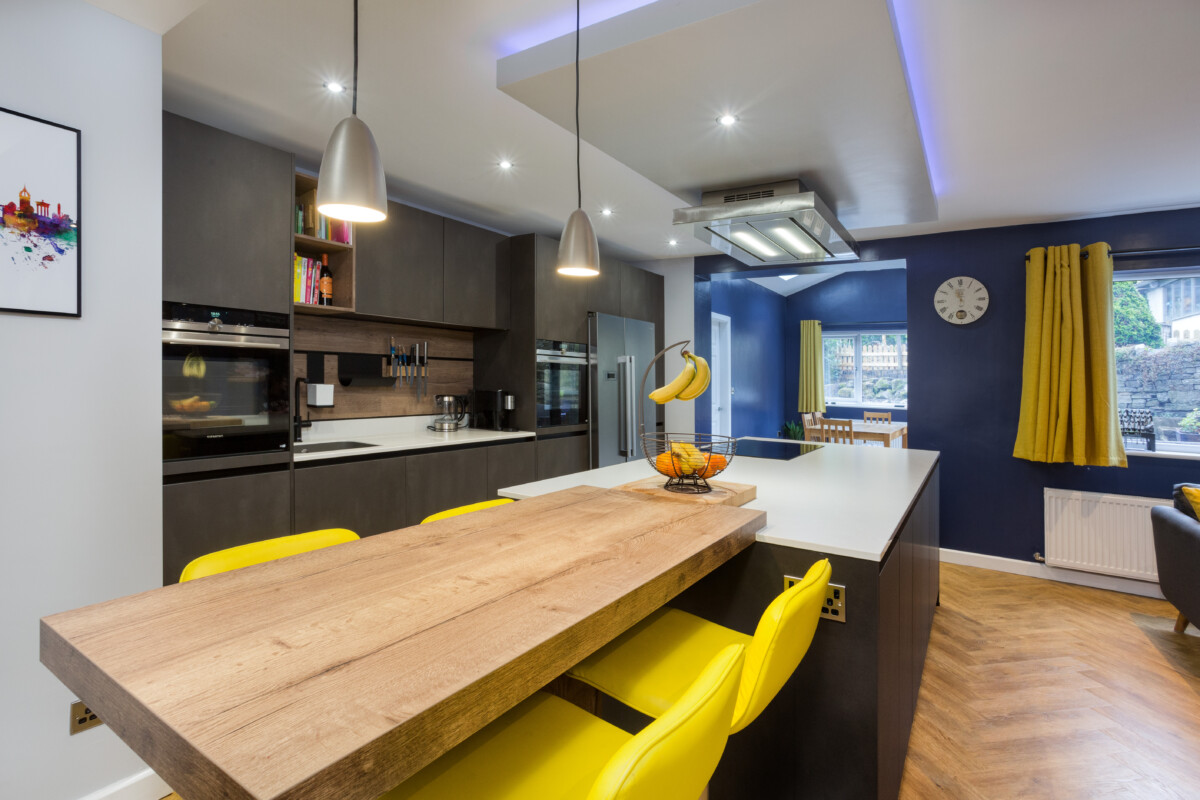 Hugh and Alison - Kitchens of Desire